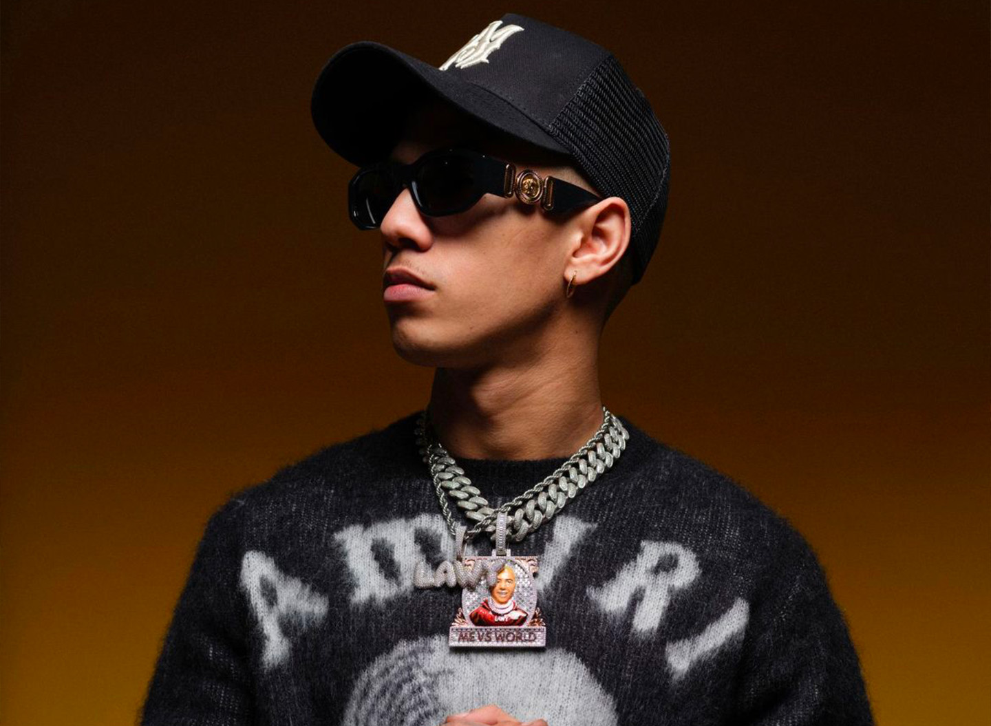 Larry lâche deux singles pour Noël