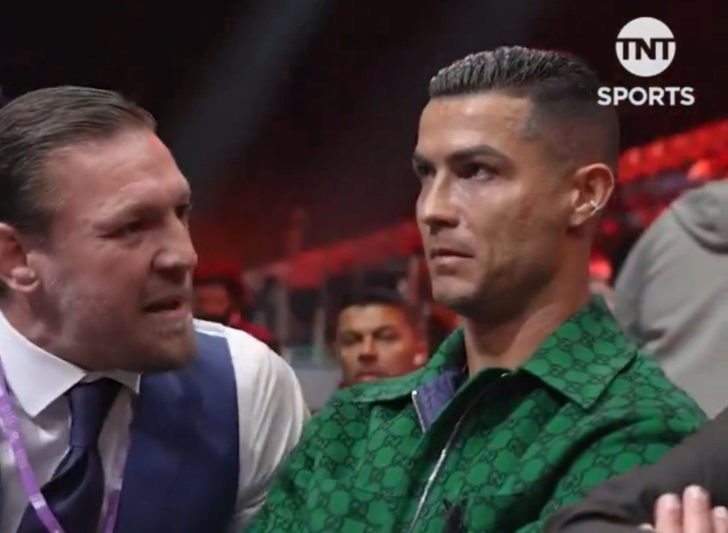 L'incroyable (et improbable) séquence entre Conor McGregor et Cristiano Ronaldo