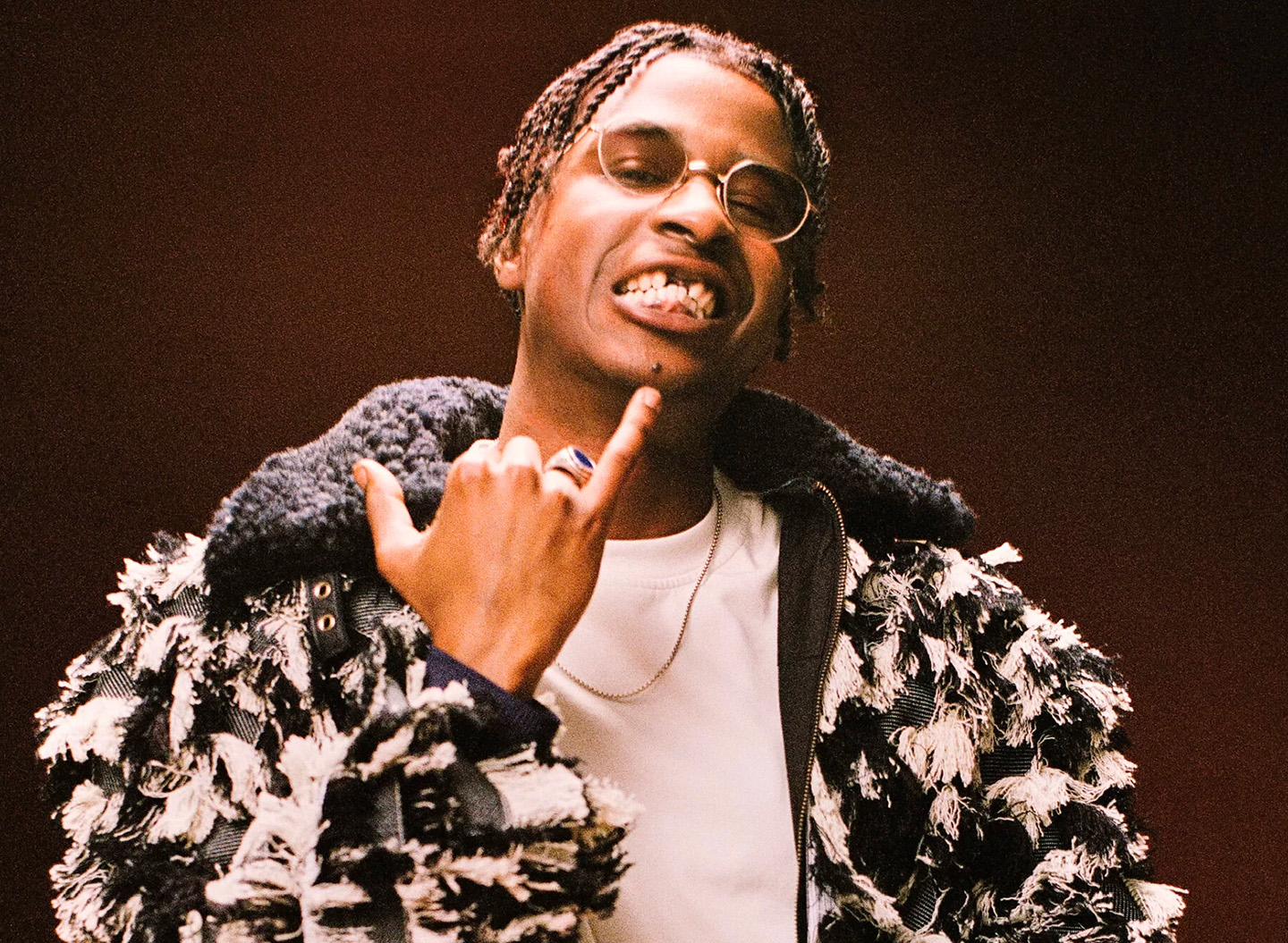 Yamê atteint un cap stratosphérique