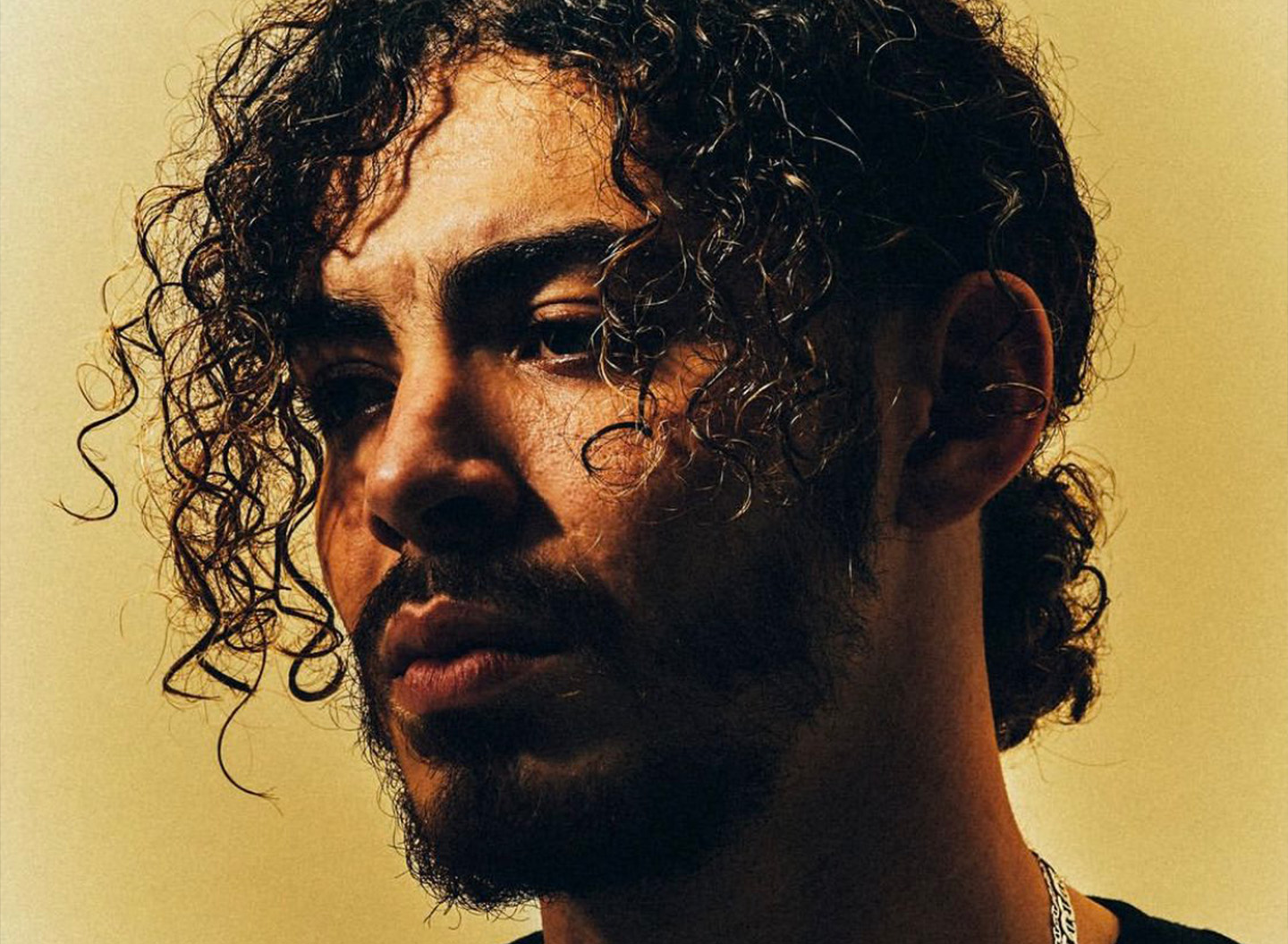 Zamdane annonce son nouvel album, SOLSAD