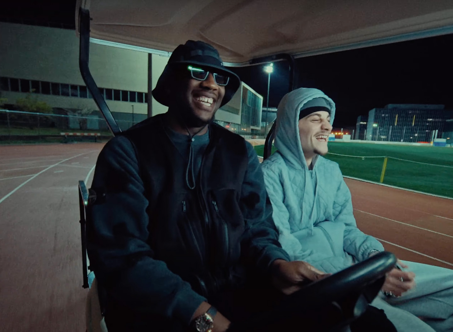 Bekar et SDM boivent la concurrence sur Finalement