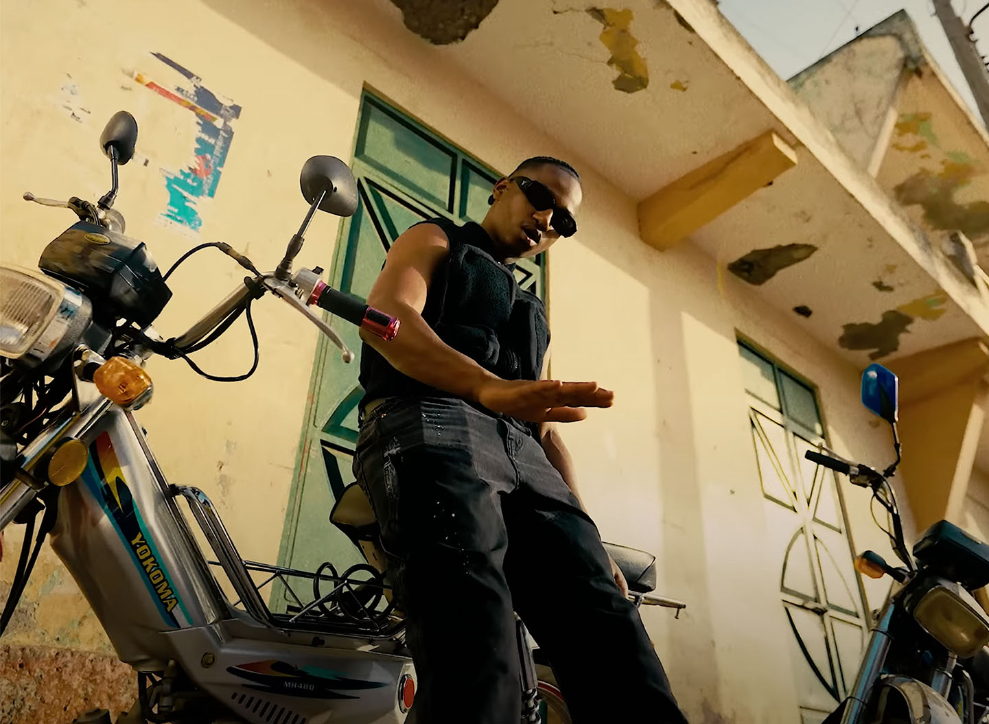 Bouss se sent lésé dans Parler tout bas