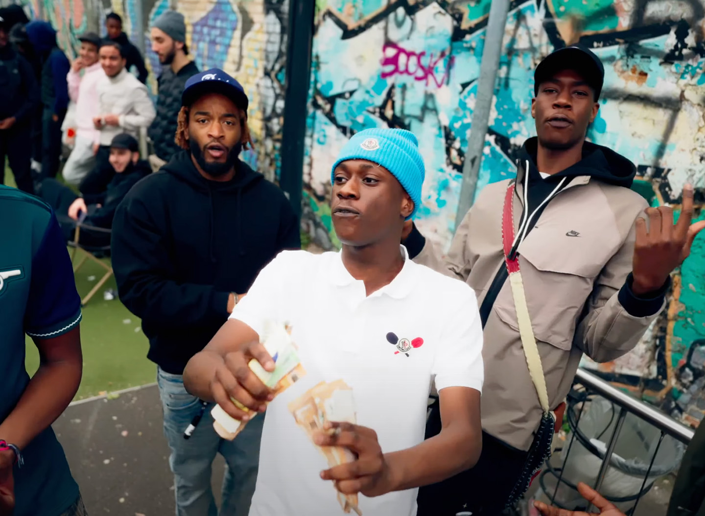 Keeqaid ne porte que du OffWhite