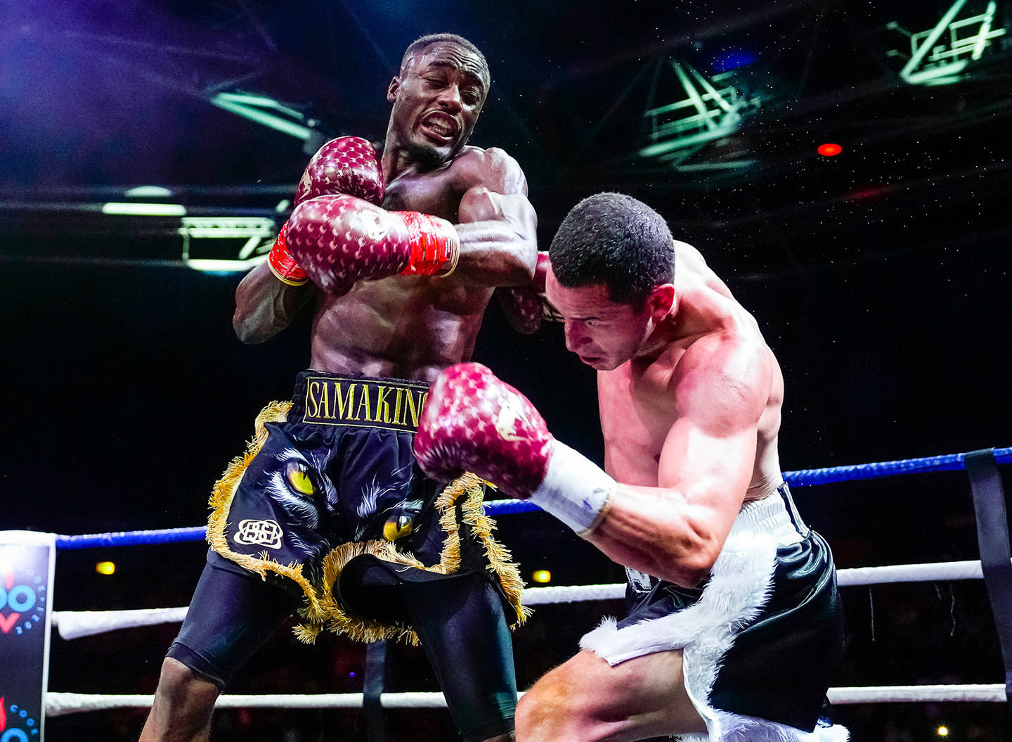 Boxe : Bakary Samaké s'impose aux points contre Julio Alamos