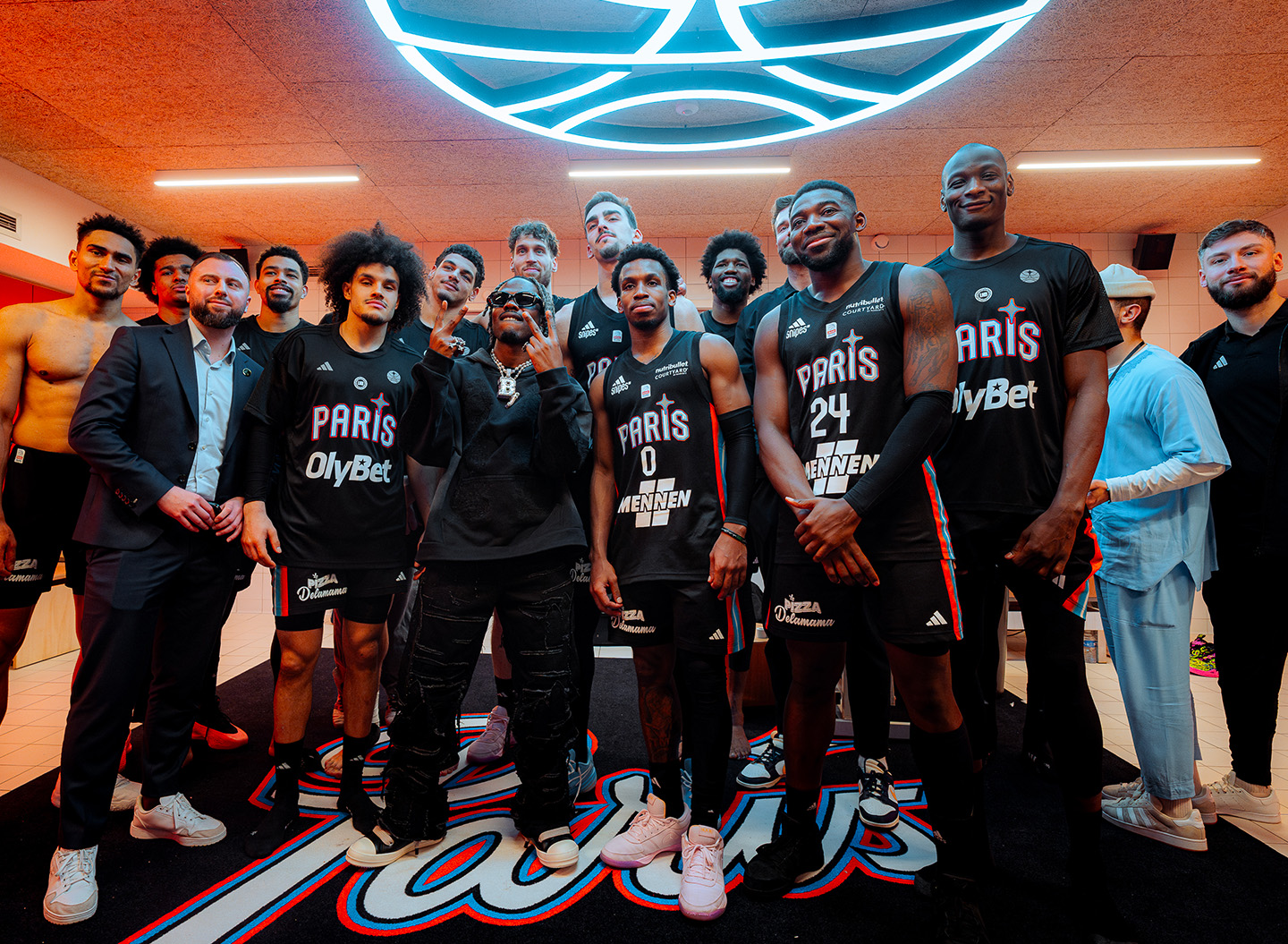 Comment le Paris Basketball a suscité un engouement dans une ville ...